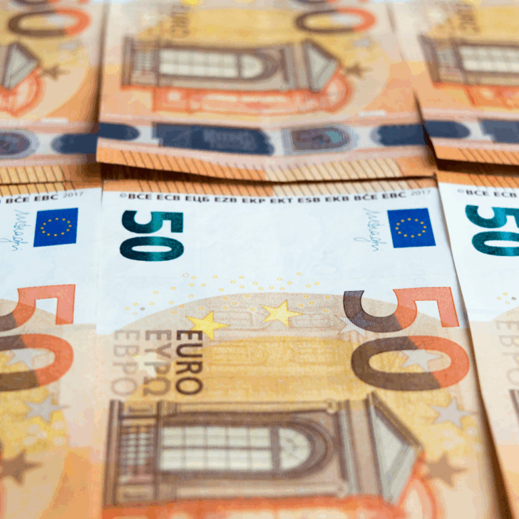 50-eurobiljetten met bepaalde serienummers kunnen tot honderd keer ...